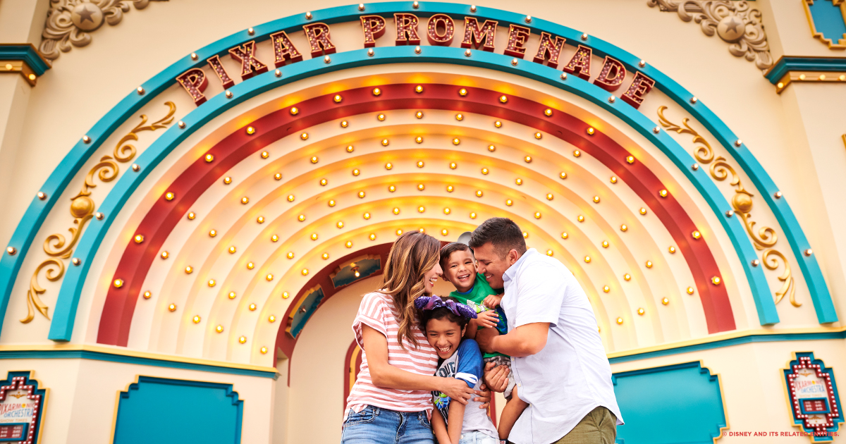 How to Plan a Disney Parks Summer Vacation | Disney Rewards